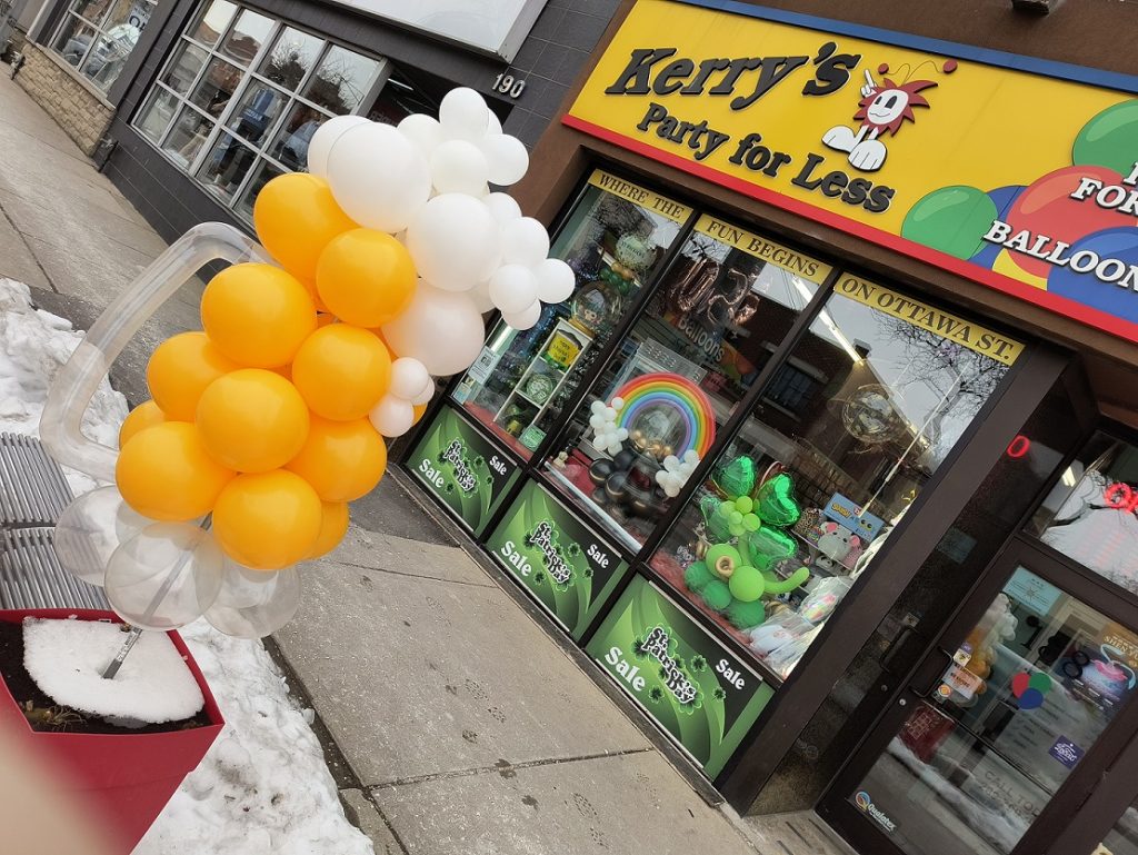 Kerry's Party For Less | Hamilton Balloons & Party Supplies